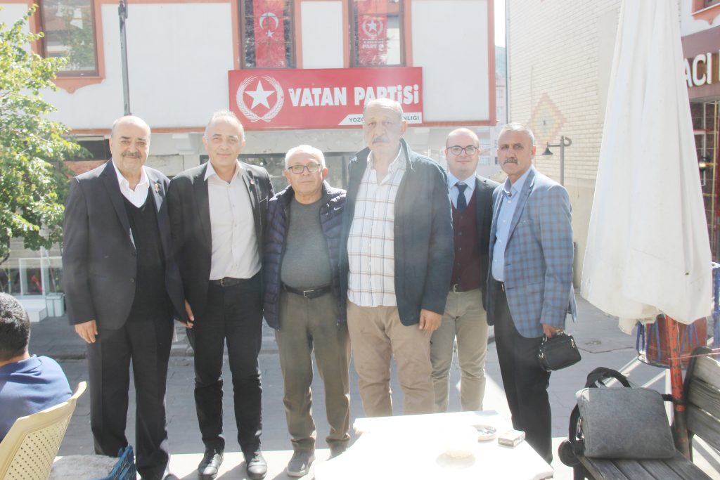 Vatan Partisi’nde bayrak değişimi - Yeniufuk Gazetesi