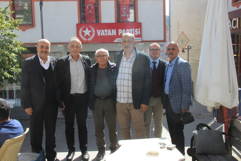 Yozgat Vatan Partisi’nde bayrak değişimi - Yeniufuk Gazetesi