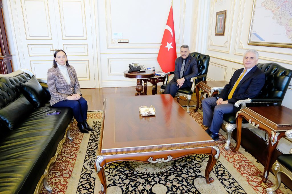 Demir ve Uyar’dan Vali Özkan’a ziyaret - Yeniufuk Gazetesi